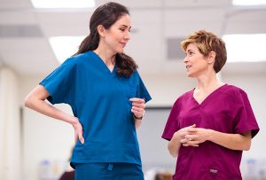 Répartition des rôles de Leadership et de Gestion des Soins infirmiers ...